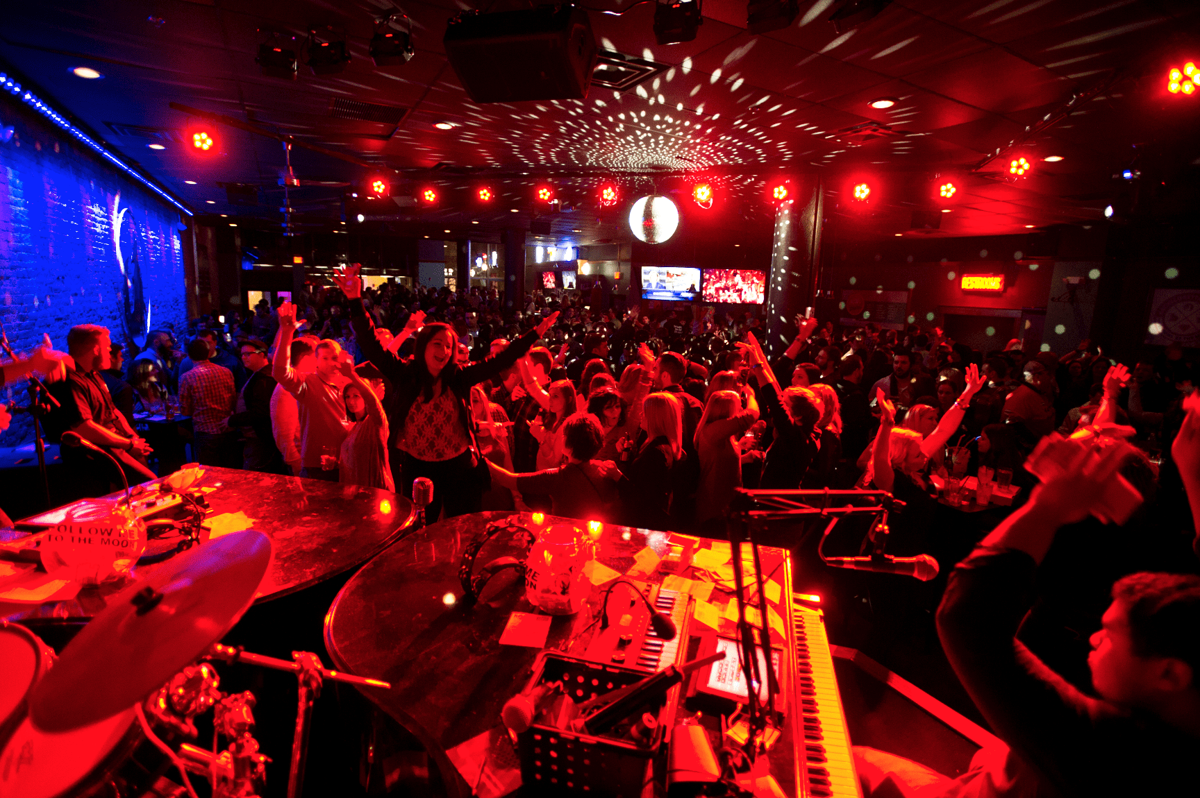 Top 10 90's Songs | Dance Bars | Fun Bars | Party Venue | Event Space ...